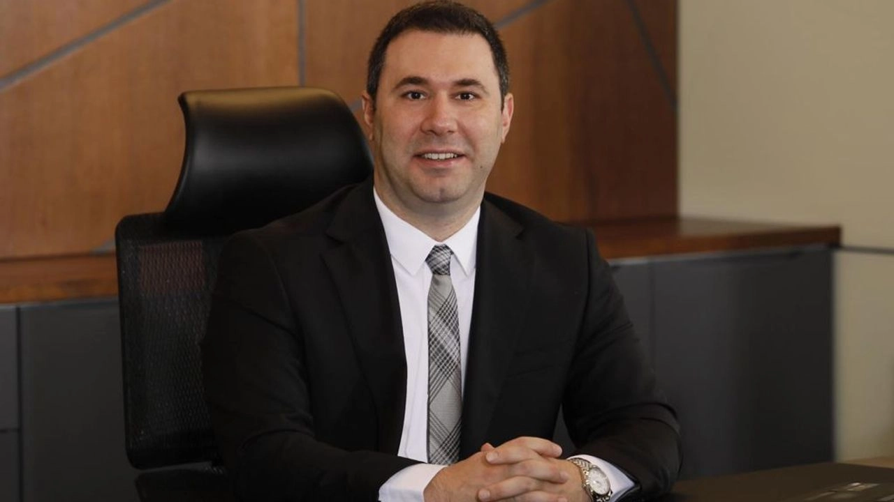 Barış Göktürk Kimdir? Barış Göktürk Kaç Yaşında, Nereli, Ne İş Yapıyor?